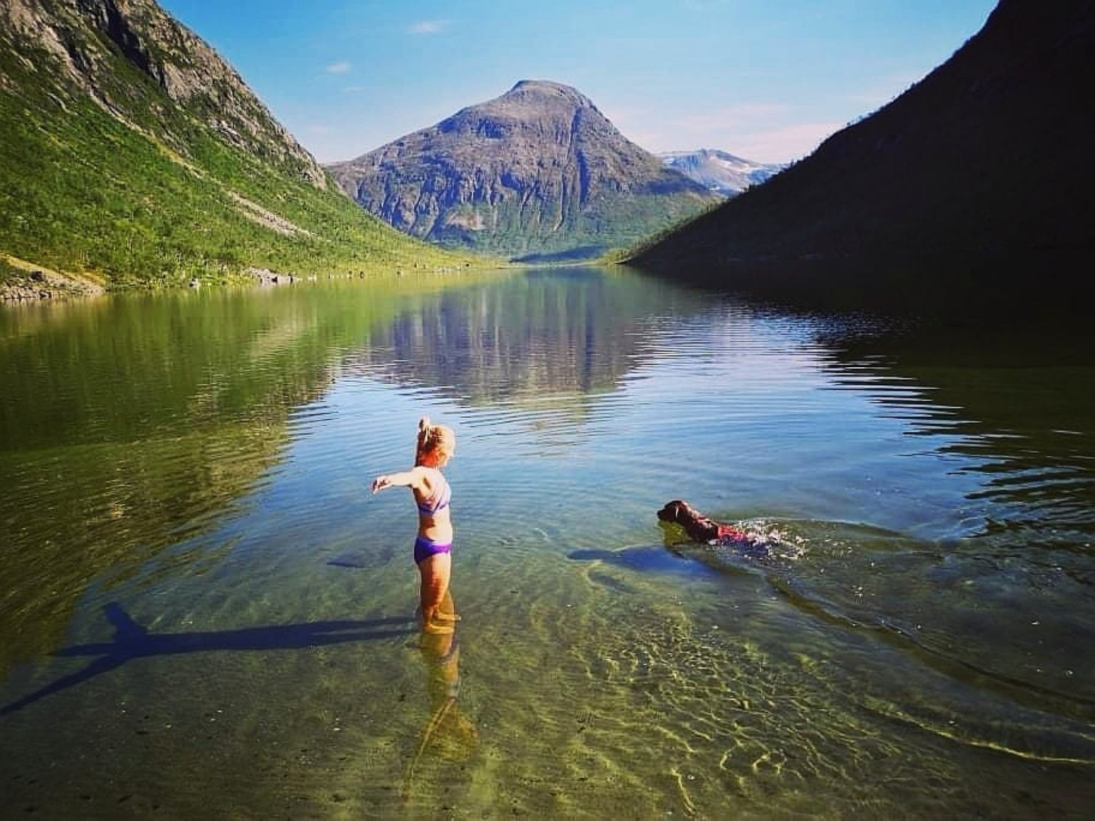 Åtte lette turer med utsikt på Kvaløya i Tromsø - Linns Reise - Travel Blog